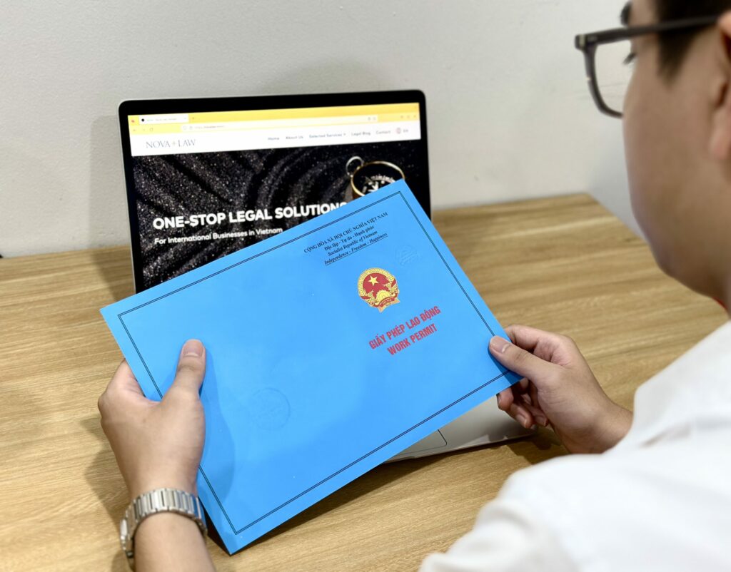 WHAT DOCUMENTS DOES A MANAGER NEED TO APPLY FOR A WORK PERMIT? - Siglaw ...
